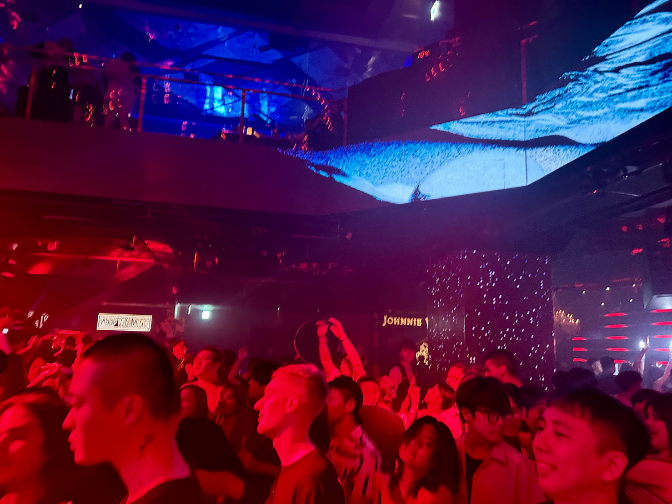 【日本人モテます】台北のクラブは『Wave』がおすすめ！料金は？1人でも大丈夫？お持ち帰りはできる？